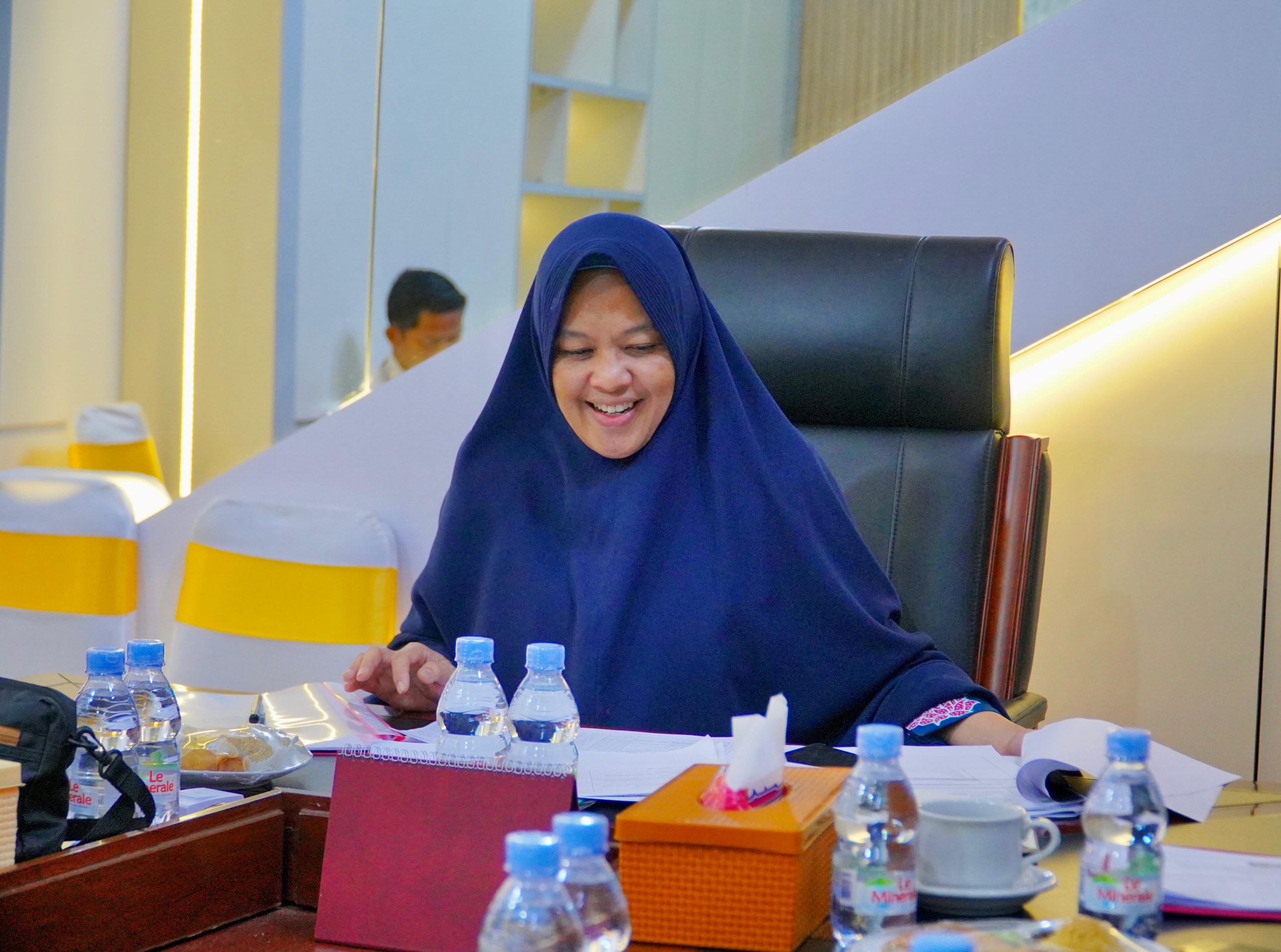 Gelar Rapat Bersama Pengurus LK2S Kampar, Ricana Djayanti Hambali Tekankan Fokus Pada ...